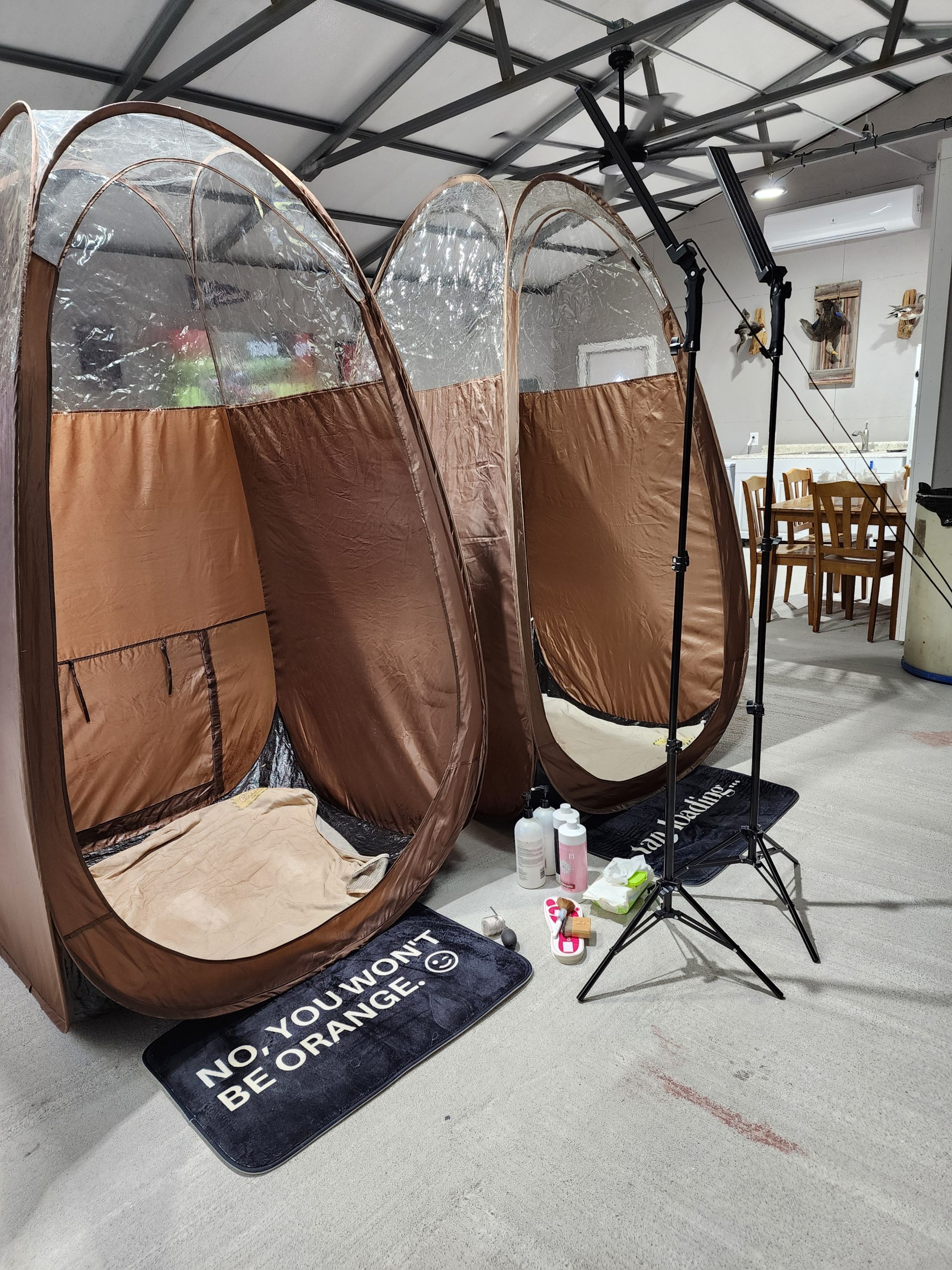 "The Glowtrotter: Mobile Spray Tanning for a Perfect Tan Anywhere"